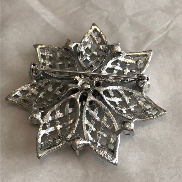 Lisner Jewelry | Jewelry | Vintage Lisner Brooch | Poshmark
